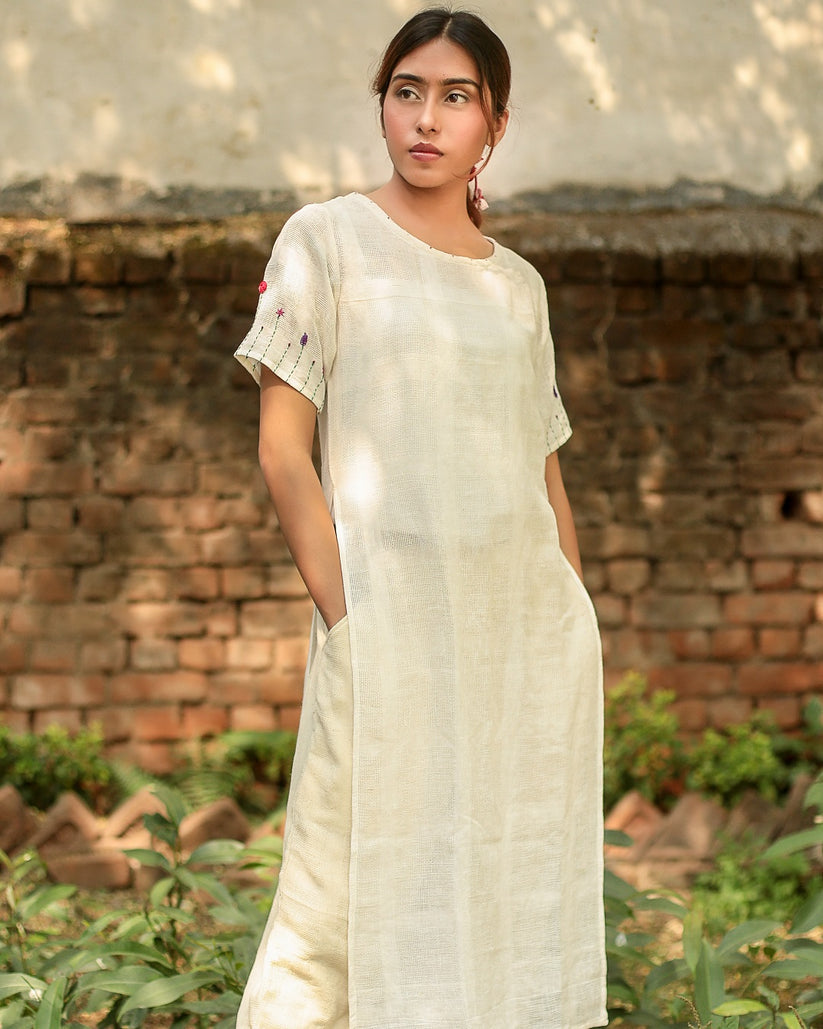 Kurta & tunics: Shop ivory embroidered tunic for women online at ...
